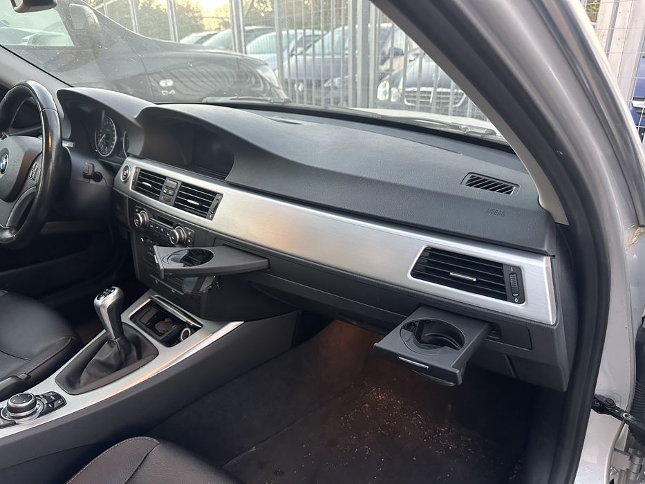 Табло със Airbag и къпхолдъри за BMW E90,91,92,93 facelift 2011г.! гр. Варна Бизнес парк Варна ...