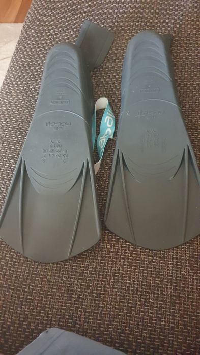 Echipament sportiv pentru Înot- Labe Brasov • OLX.ro