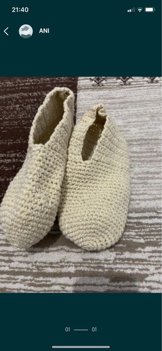 Papuci femei lucrati hand made (manual) din lana Vaslui • OLX.ro
