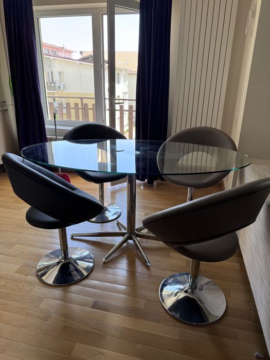 Coltar/pat/masa si scaune/comoda TV Bucuresti Sectorul 4 • OLX.ro