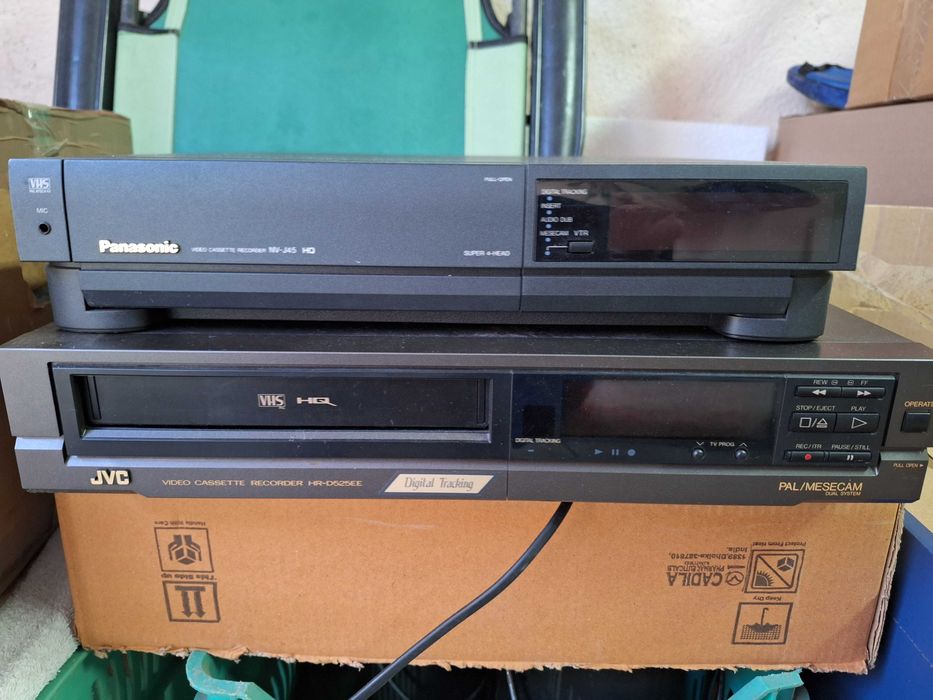 Видеокасетофон Panasonic и JVC гр. Русе Здравец Север 1 • OLX.bg