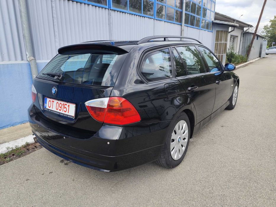 BMW E91 2.0 Benzina 2007 Carte RAR Bals • OLX.ro