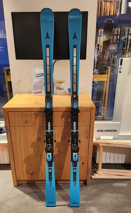 2026 model Atomic Redster X9 Revoshock Schiuri schi fara clapari Cluj ...