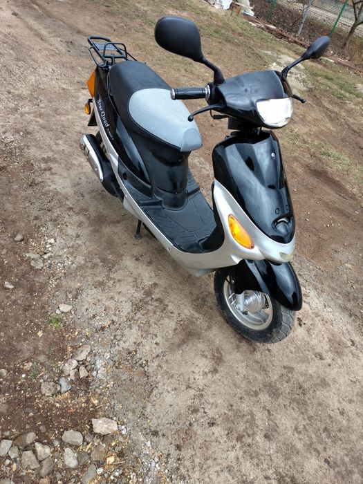 Vând scuter 4 timpi Alba Iulia • OLX.ro