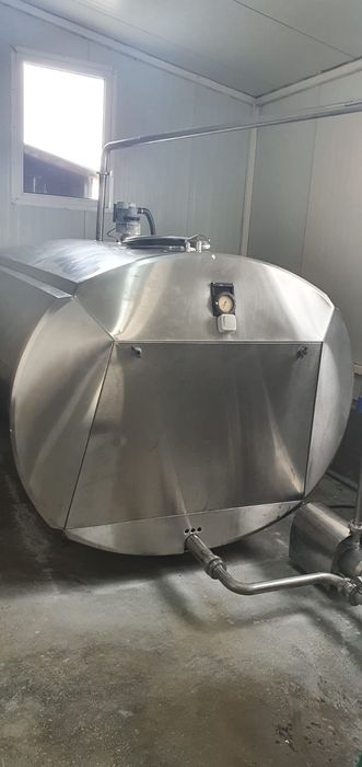 Vând utilaje prelucrare lapte Budesti-Fanate • OLX.ro
