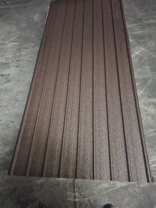 Vand tabla cutata maro și negru Mat Ramnicu Valcea • OLX.ro