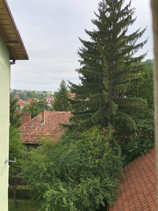 2 camere Centrul istoric priveliste panoramica colina universitatii ...