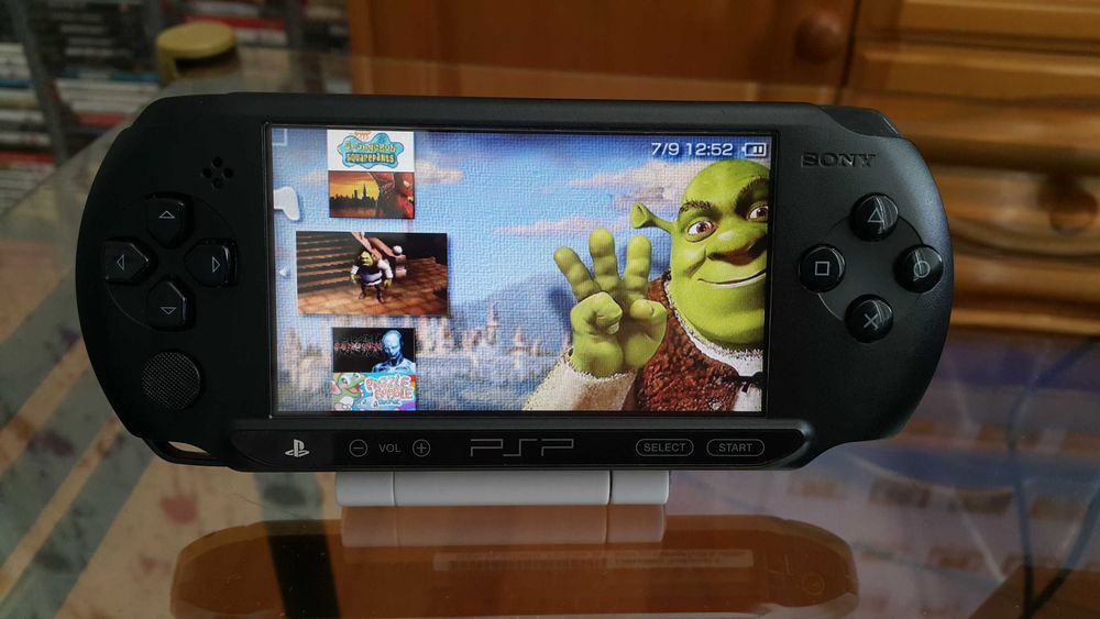 SONY PSP ПСП E1004 Street+128GB+Minecraft+GTA+NFS+350Игри+Гаранция гр ...