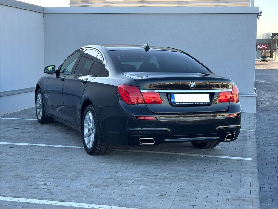 BMW SERIA 7 / F01 /740XDrive/306Cp/M pachet/ Geamana • OLX.ro