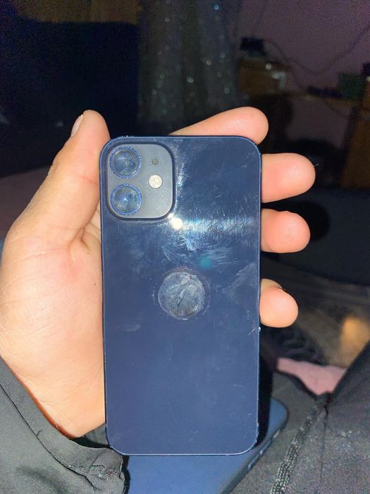 Продавам Айфон 12 мини 64 гб с. Долно Белотинци • OLX.bg