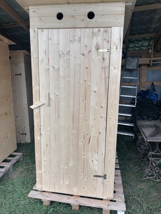 WC gradina lemn afumatoare Sfantu Gheorghe • OLX.ro