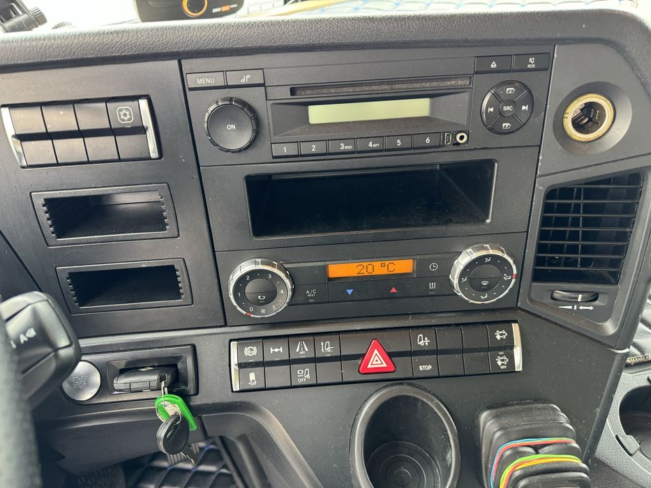 Mercedes Benz Actros + Semiremorca Schimitz Mega Vario Rasinari • OLX.ro