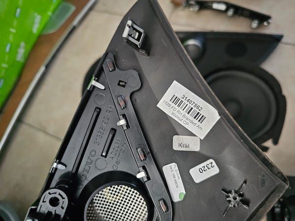 Sistem audio Bower and Wilkins VOLVO S60 S90 V90 V90CC V60CC V60 XC90 ...