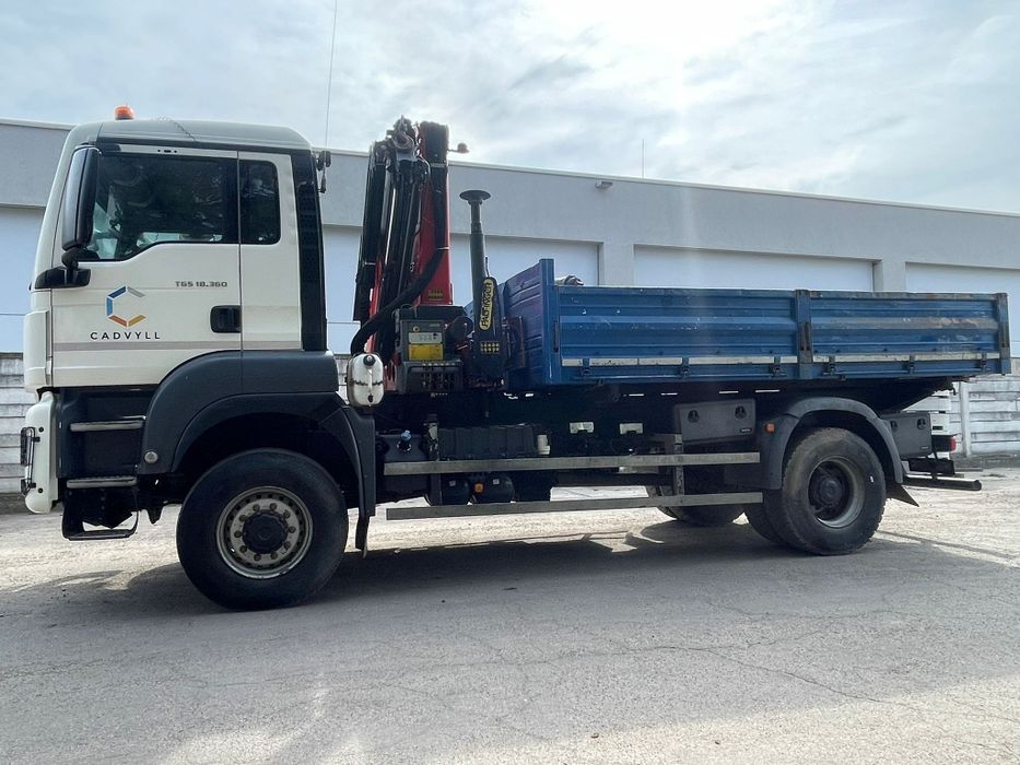 Camion basculabil trilateral cu macara Palfinger MAN TGS 18.360 4x4 ...