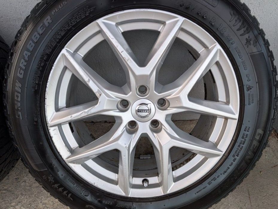 Jante 5 spite Y 18" Volvo XC60 XC40 XC90 XC70 S90 V90 S60 V60 31423851 ...