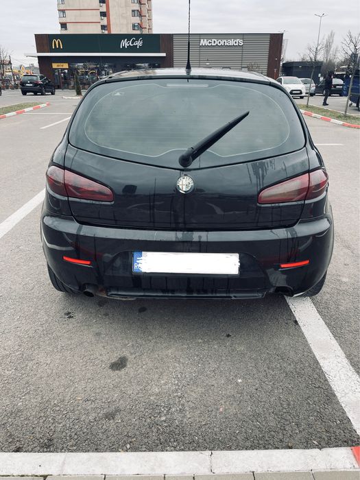 Alfa romeo 147 1.9 jtdm 2010 Sarbi • OLX.ro