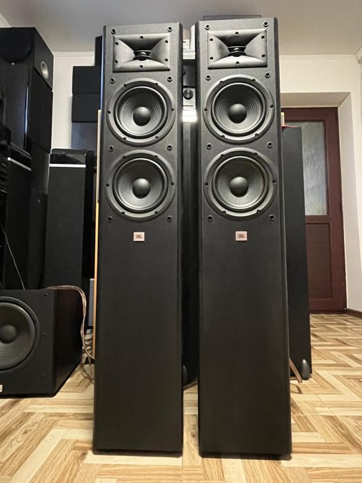 Boxe Jbl Arena 180 cap de serie 200W 8Ohmi Ilfov Voluntari • OLX.ro