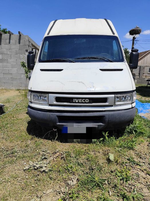 Duba Iveco Daily Vezendiu • OLX.ro