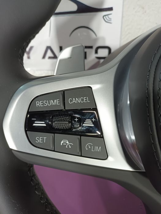 Volan BMW G30 cu încălzire nou Husi • OLX.ro