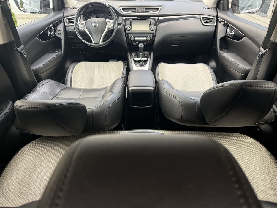 NiSSAN Qashqai J11 model TEKNA 360° Targu-Mures • OLX.ro