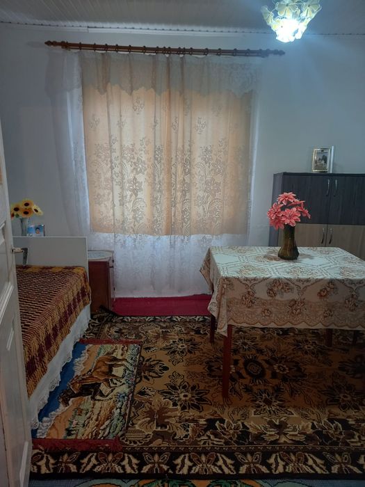 Casa comuna Adâncata jud Ialomița Ploiesti • OLX.ro