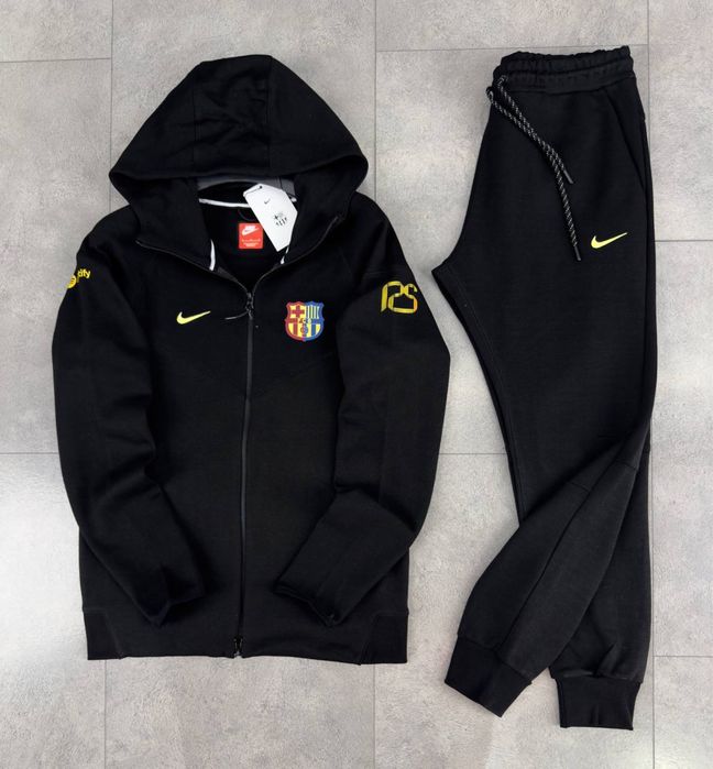 Trening Nike Tech Fleece Barcelona New Bucuresti Sectorul 3 • OLX.ro