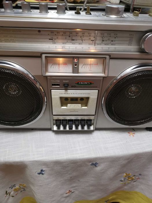 Radio casetofon CROWN-850F Cluj-Napoca • OLX.ro