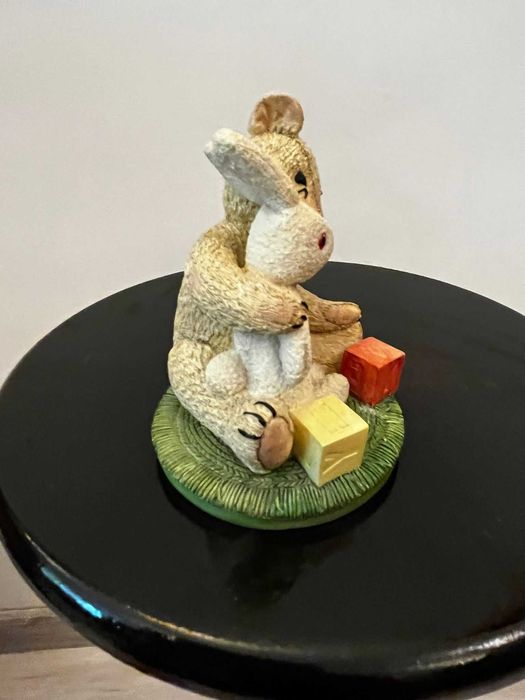 Bibelou statueta bibelouri anglia de ROYAL DOULTON marcat Craiova • OLX.ro