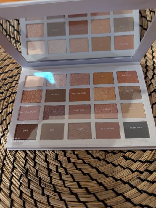 Paleta Morphe Madison beer Catalina • OLX.ro