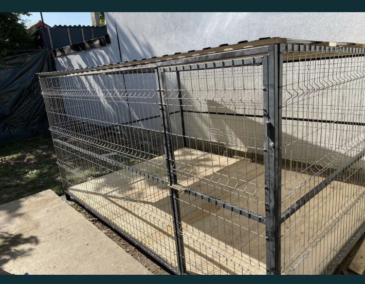 Tarc , Padoc Caine Pitesti • OLX.ro