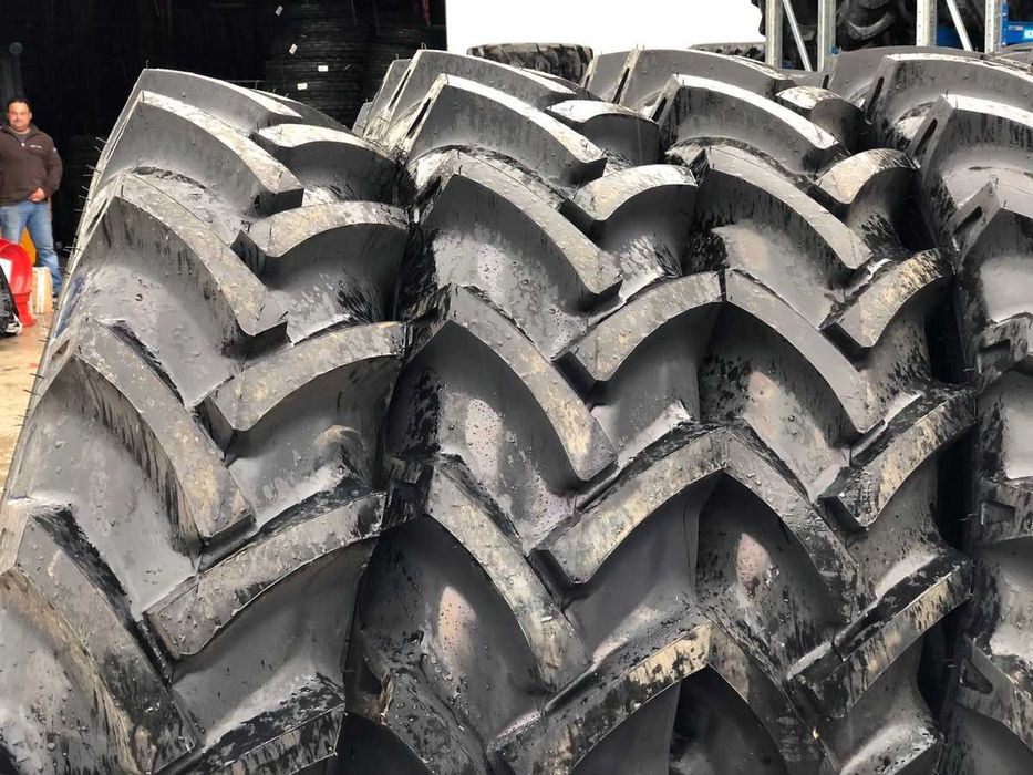 Anvelope tractor U650 spate 14.00-38 PETLAS 10PR cauciucuri noi ...