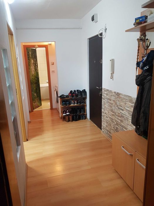 Inchiriez apartament in Calea Aradului langa Piata Verde Timisoara • OLX.ro