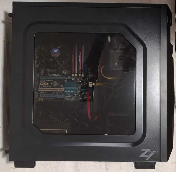 Calculator Intel Core i7-3770 / 3.4 GHz, 16 GB RAM, SSD Samsung 250GB ...