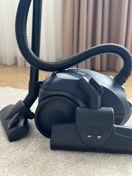 Прахосмукачка Bosh Series 2+ 3.5L гр. Благоевград Идеален център • OLX.bg