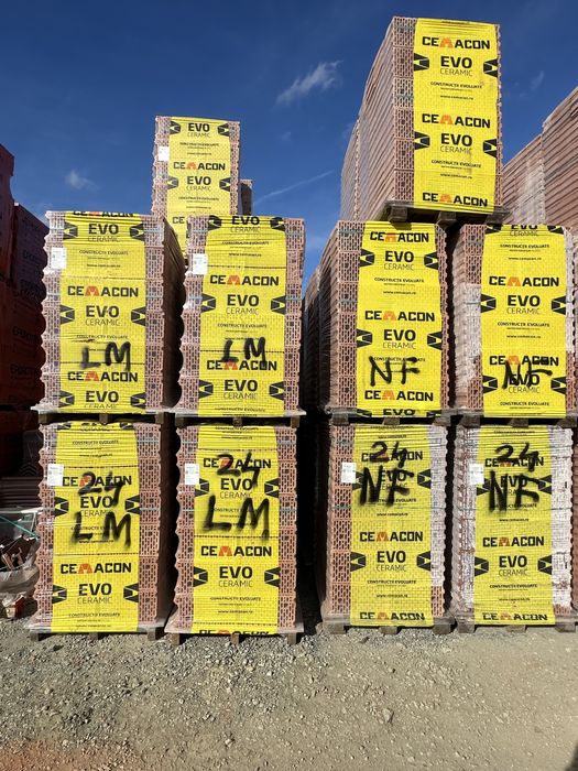 Caramida Cemacon Poroton Arad • OLX.ro