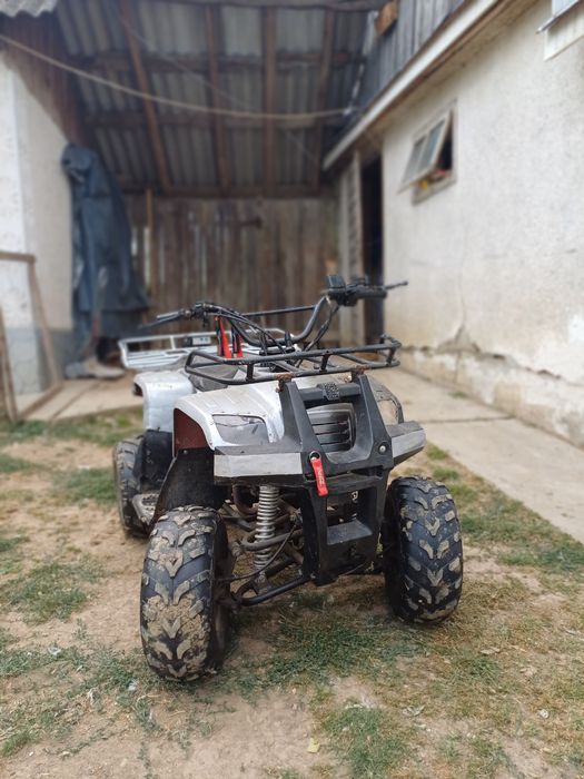 ATV 125CC roti 8 inch Brusturi • OLX.ro