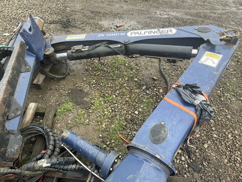Macara Palfinger PK 11001 M Hanul Ancutei • OLX.ro