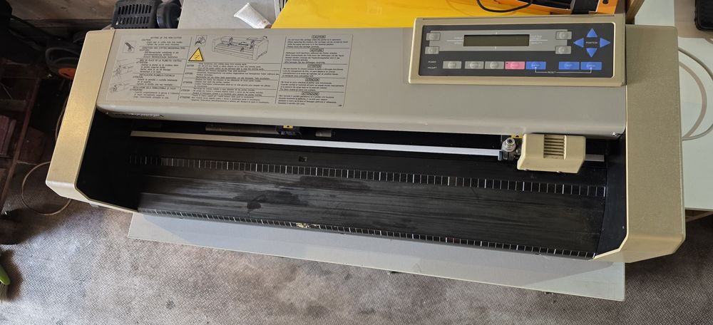 Cutter plotter Graphtec FC2100 80A Bucuresti Sectorul 4 • OLX.ro
