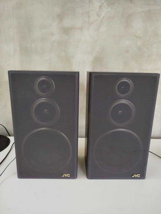 Boxe JVC model: SP-E45TN. in stare perfecta! Made in Belgia! Sacueni • OLX.ro