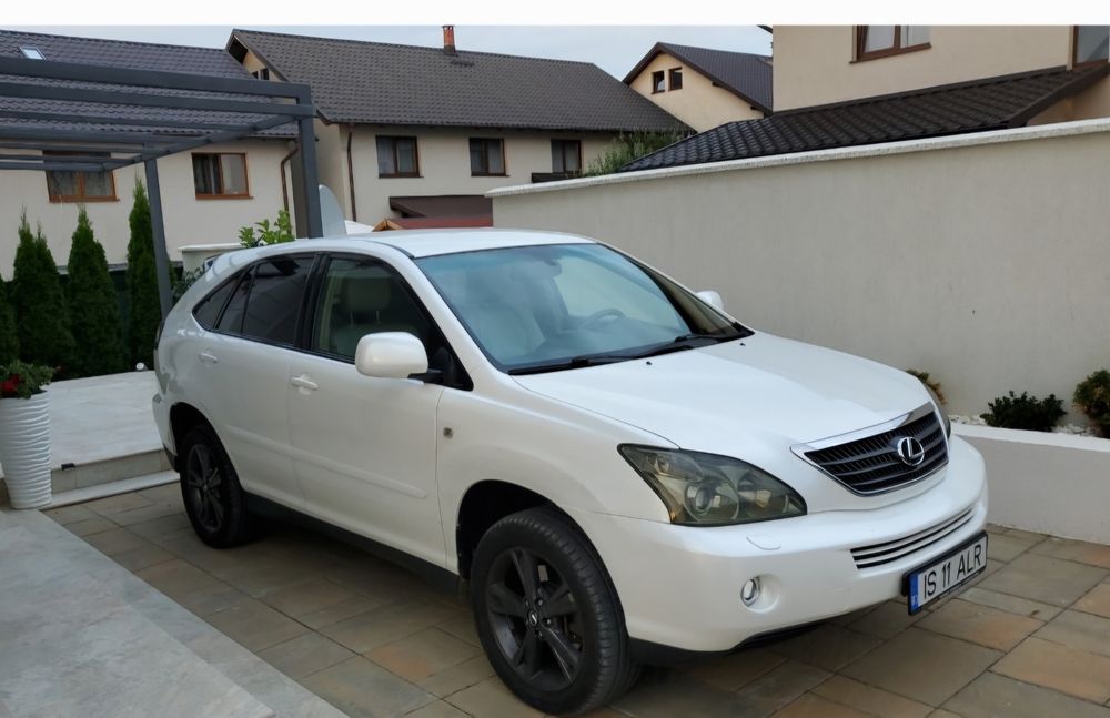Lexus Rx400h ... Alb Perlat ... Model deosebit***GPL Iasi • OLX.ro