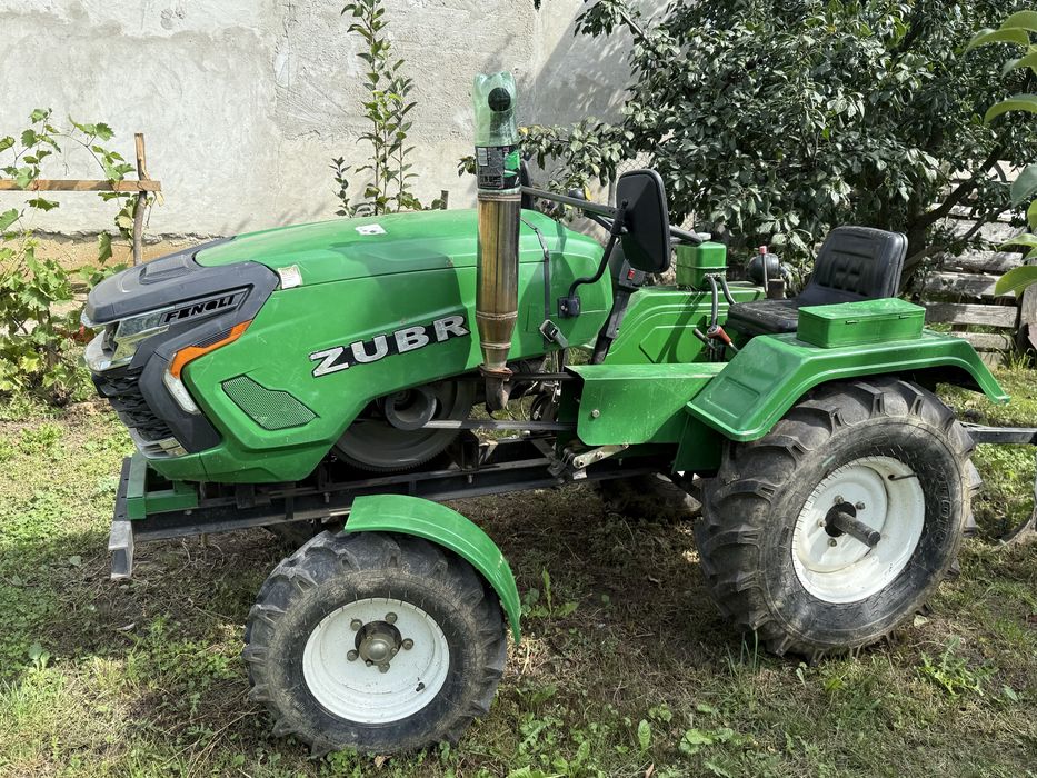 Vand tractor. Mesteacan • OLX.ro