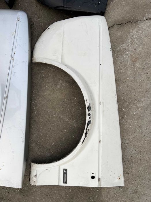 Aripa Stanga Dreapta Aripi Volkswagen Golf 1 MK1 Jetta Passat Ploiesti ...