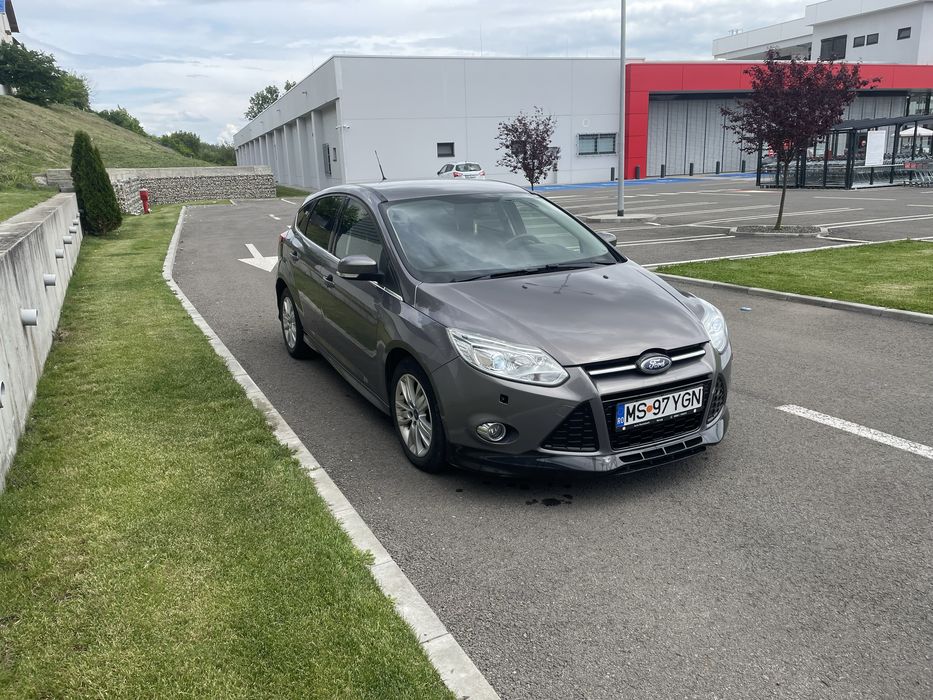 Ford Focus mk3 hatchback Tarnaveni • OLX.ro