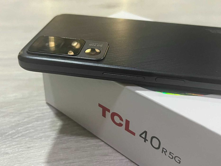 Продавам TCL 40R 5G гр. Варна Автогара • OLX.bg