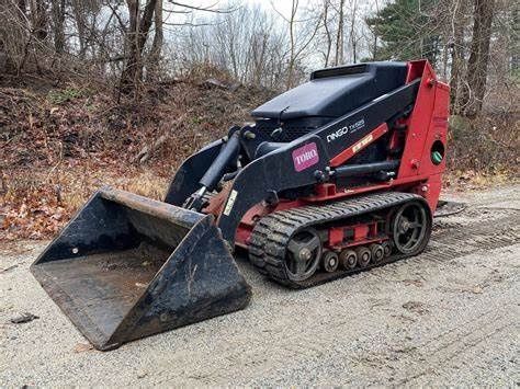 Debarasare/Inchiriez bobcat,mini excavator,basculabila,mini incarcator ...