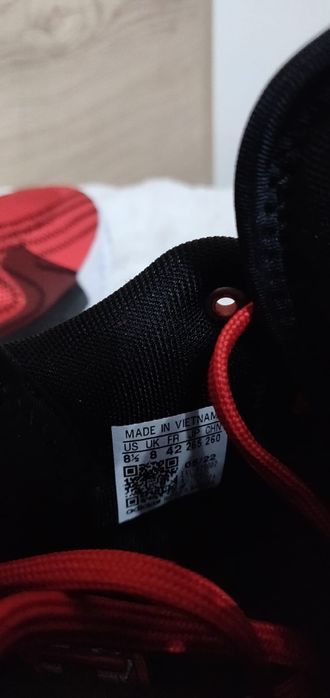 Adidas D Rose Son of Chi 2 baschet Baia Mare • OLX.ro