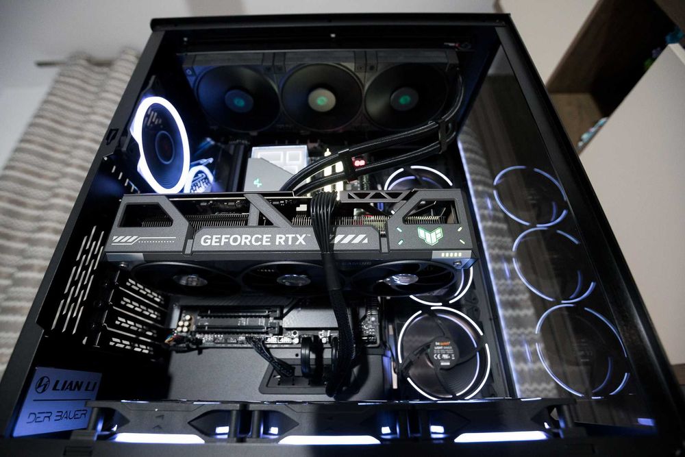 Custom Gaming PC Ryzen 7 7800X3D RTX 5080 64GB CL32 1TB Aorus X670E ...