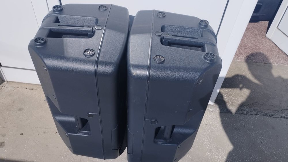 Rcf 325A boxe active cu huse Bistrita • OLX.ro