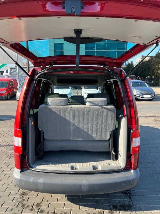 WV Caddy - 7 locuri, foi de arc Bucuresti Sectorul 2 • OLX.ro