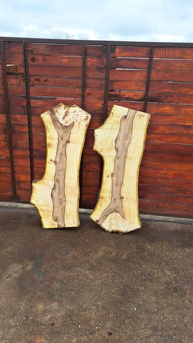 Cherestea și blaturi lemn de nuc Albesti-Paleologu • OLX.ro